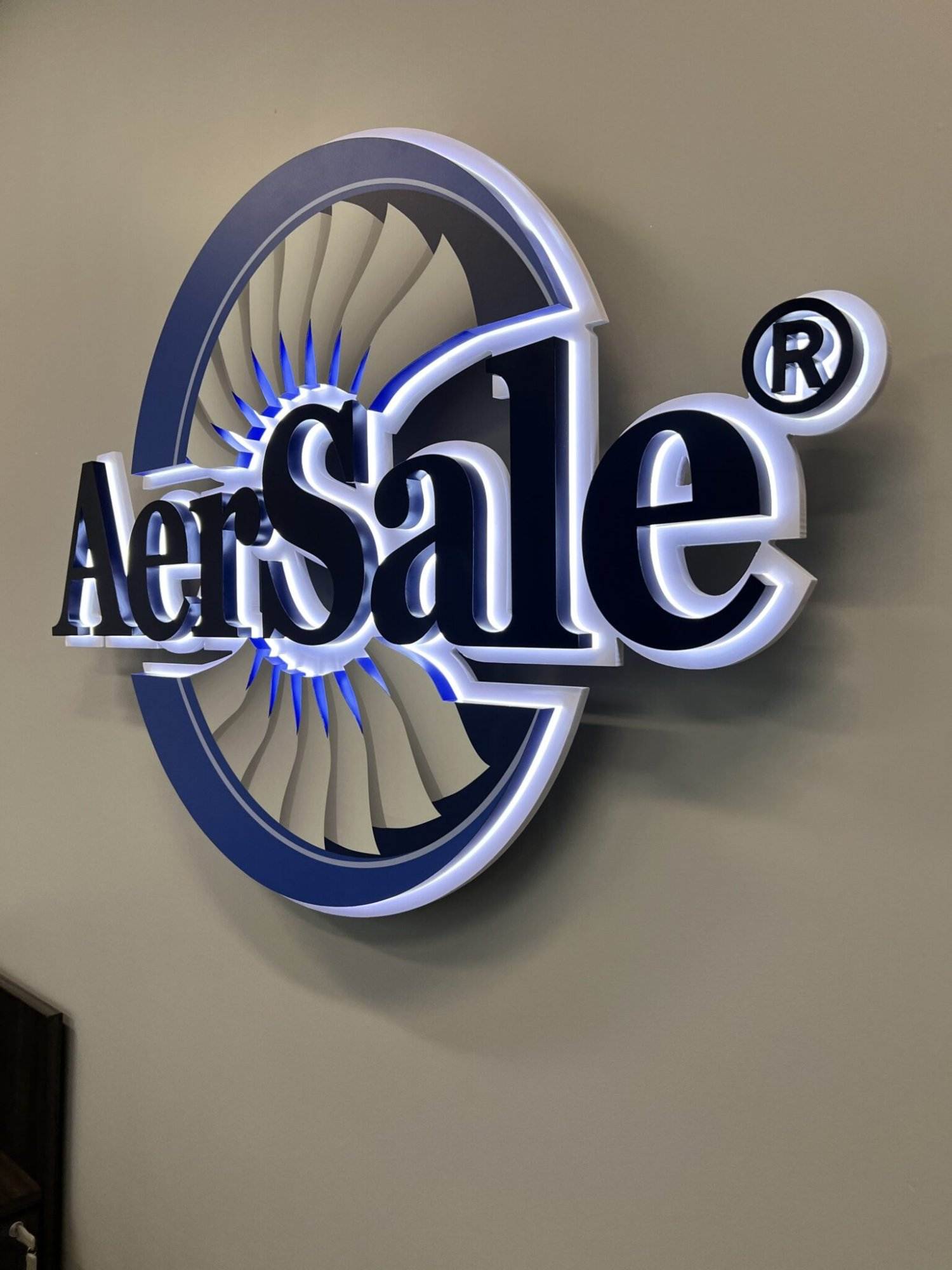 3D LED Office Signs: Custom & Efficient - Get Yours Today